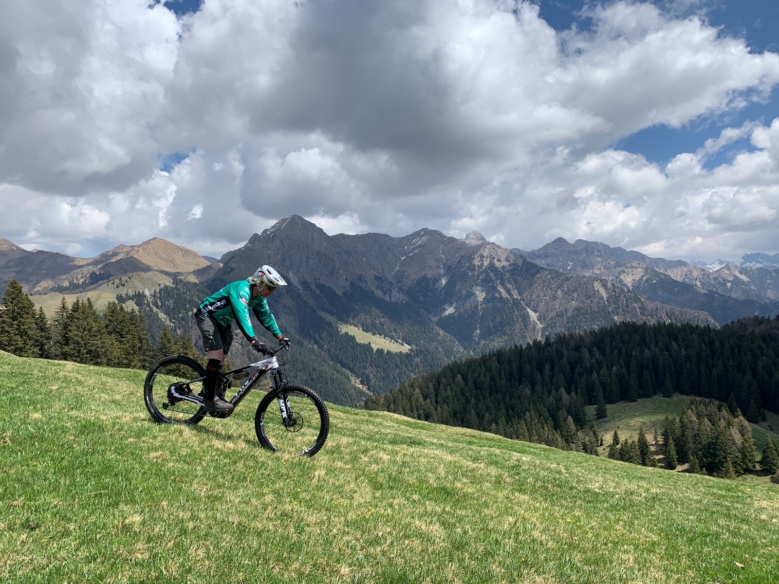 Pro-M – MTB & Road bikes » Blog Archive First ride Mondraker Level R ...